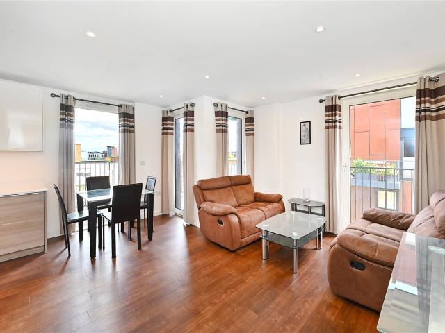 2 bedroom property to let in Whiting Way, Marine Wharf, London, SE16 £2,694 pcm
