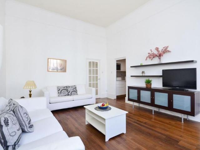 2 bedroom property to let