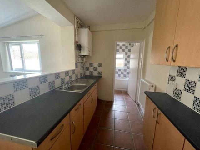 2 bedroom Property To Let