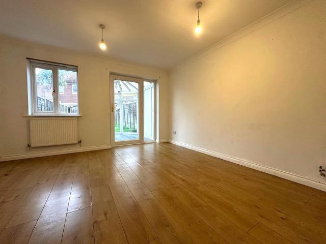 2 bedroom property to rent
