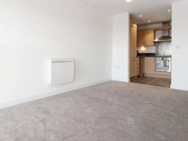 2 bedroom property to rent