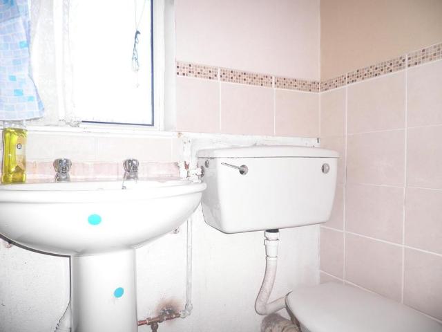 2 bedroom property to rent