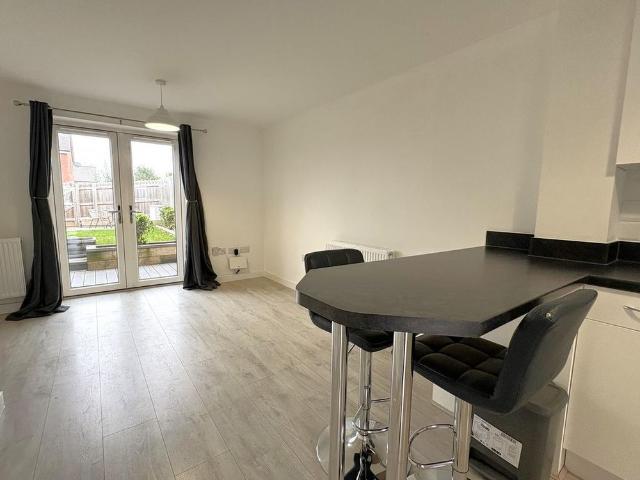 2 bedroom property to rent
