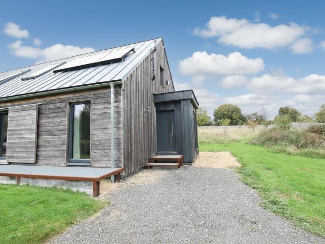 2 bedroom property to rent