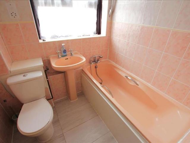 2 bedroom property to rent