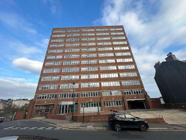 2 bedroom property to rent