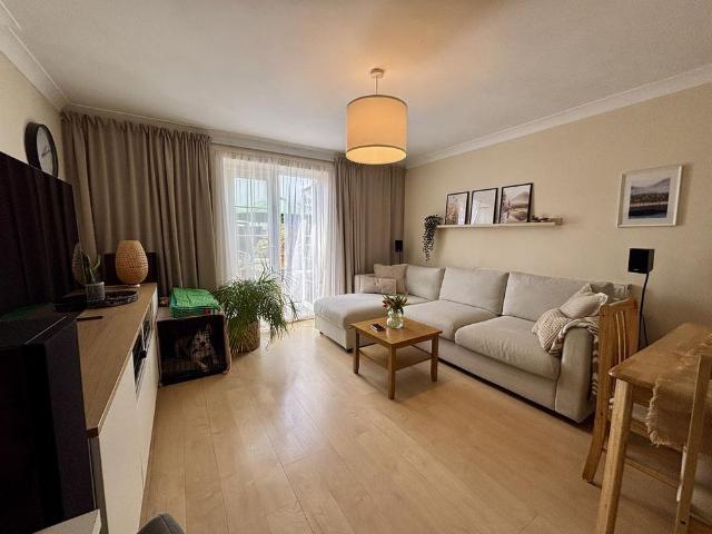 2 bedroom property to rent