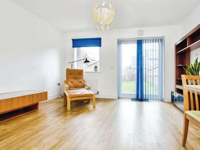 2 bedroom property to rent