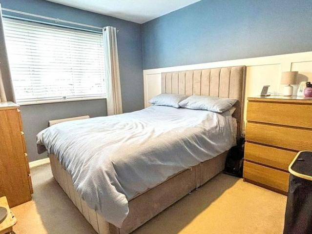 2 bedroom property to rent