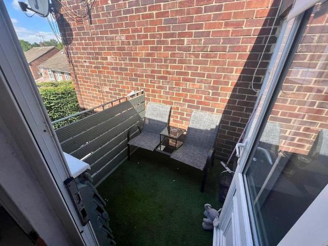 2 bedroom property to rent