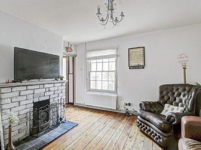 2 bedroom property to rent