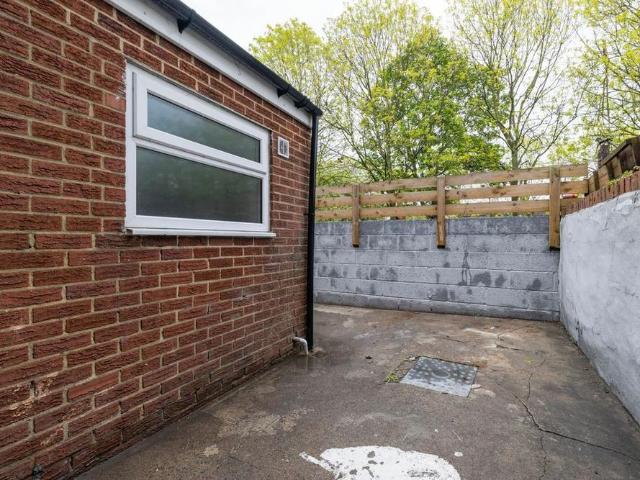 2 bedroom property to rent