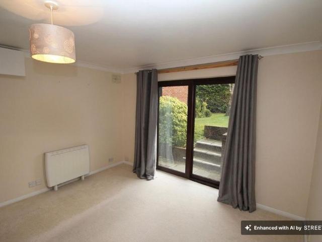 2 bedroom property to rent
