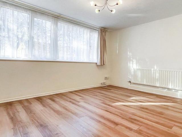 2 bedroom property to rent