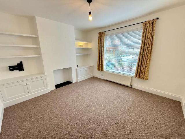 2 bedroom property to rent