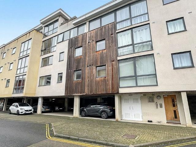 2 bedroom property to rent