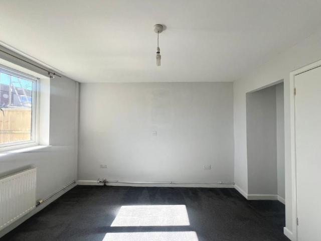 2 bedroom property to rent