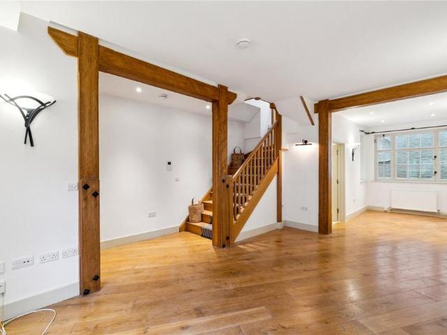 2 bedroom property to rent