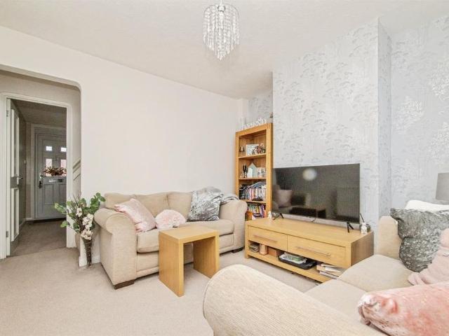 2 bedroom property to rent