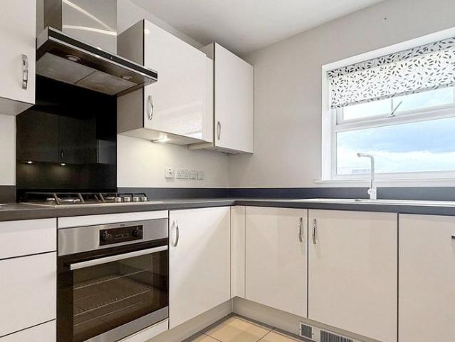 2 bedroom property to rent