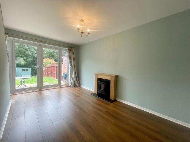 2 bedroom property to rent