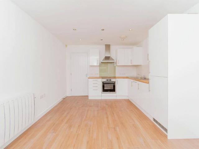 2 bedroom property to rent