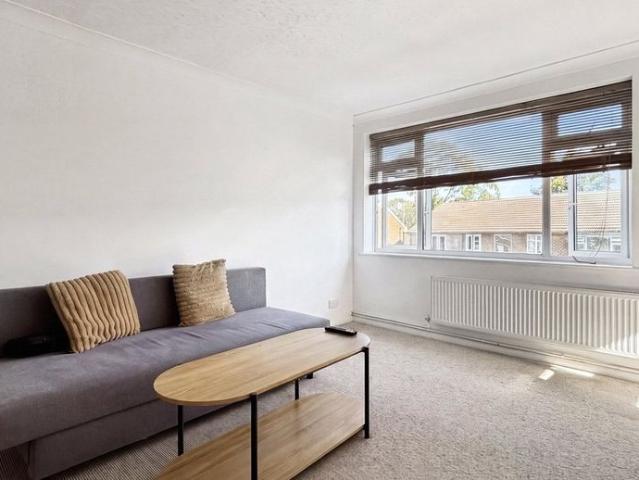 2 bedroom property to rent