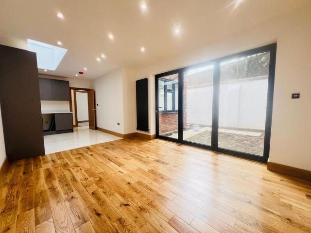 2 bedroom property to rent