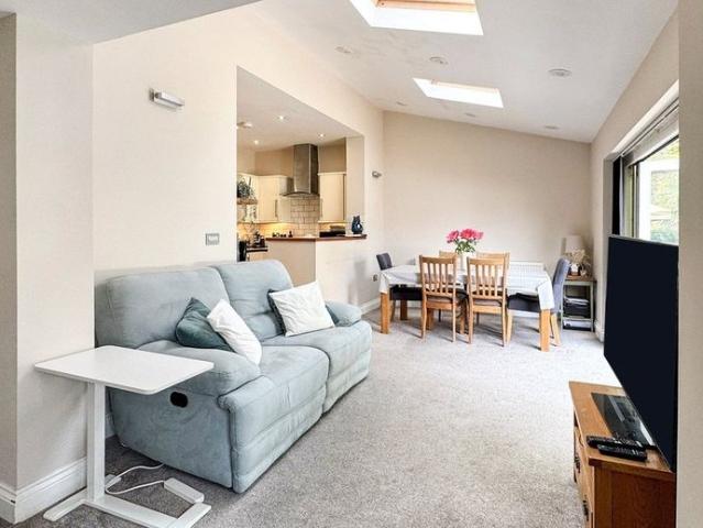 2 bedroom property to rent