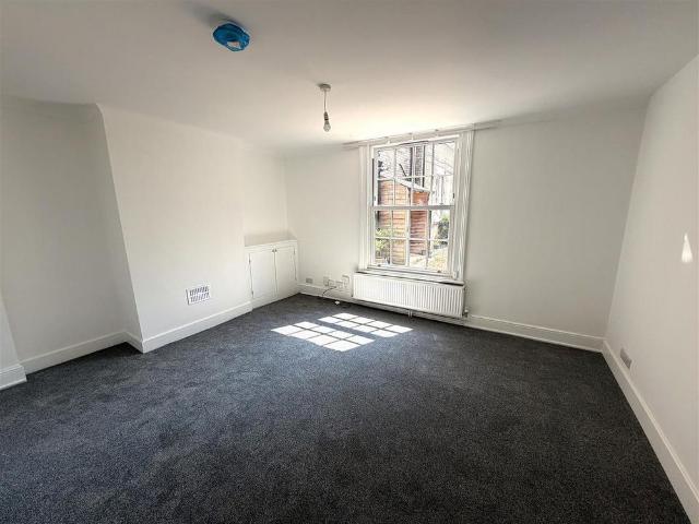 2 bedroom property to rent