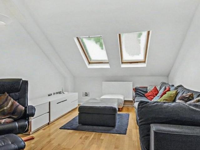 2 bedroom property to rent