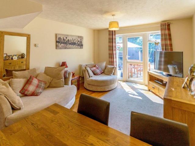 2 bedroom property to rent