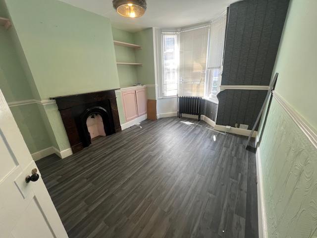2 bedroom property to rent