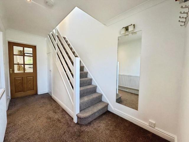 2 bedroom property to rent