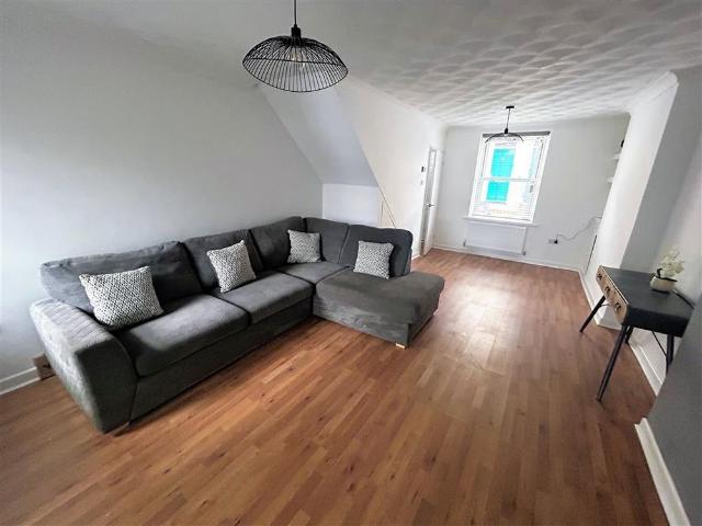 2 bedroom property to rent