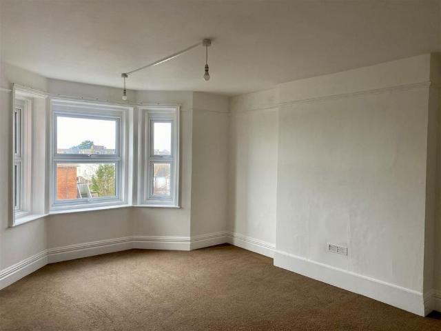 2 bedroom property to rent