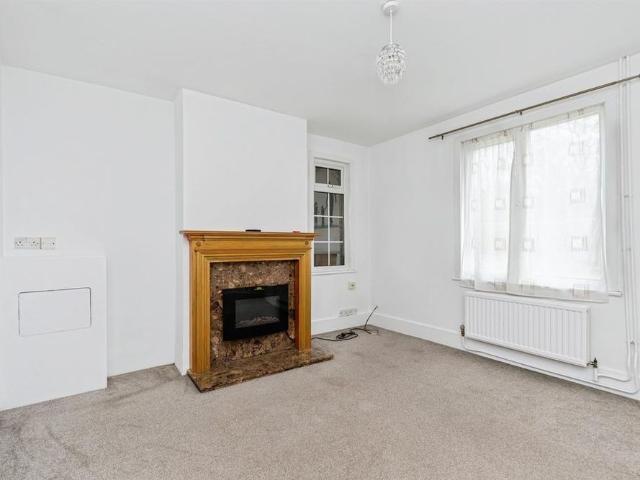 2 bedroom property to rent