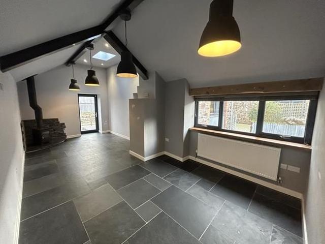 2 bedroom property to rent