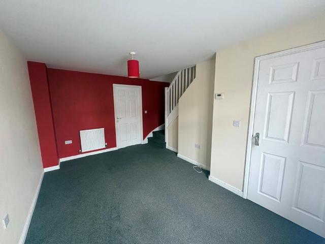 2 bedroom property to rent