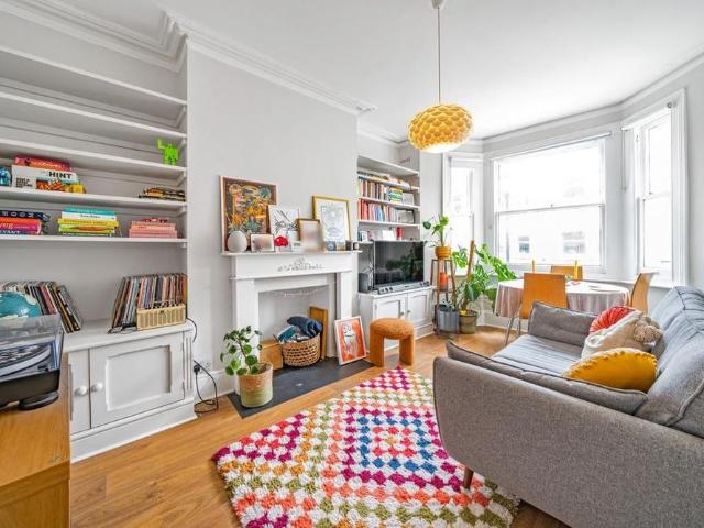 2 bedroom property to rent