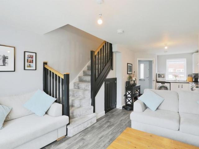 2 bedroom property to rent