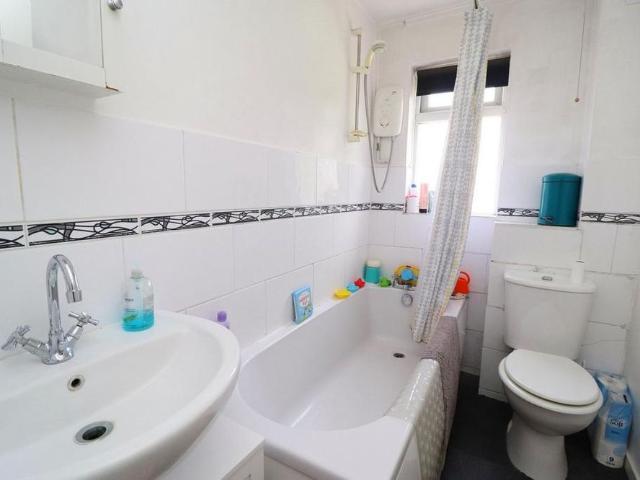 2 bedroom property to rent