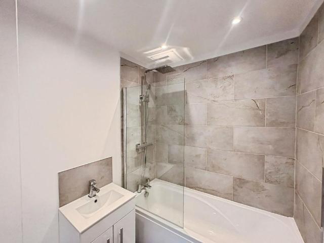 2 bedroom property to rent