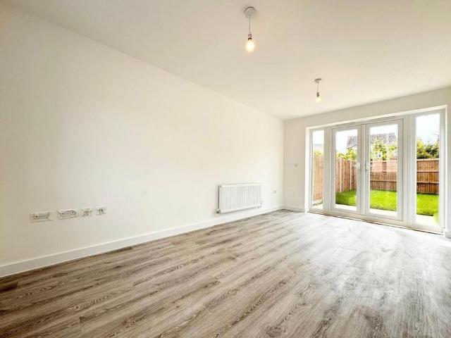 2 bedroom property to rent