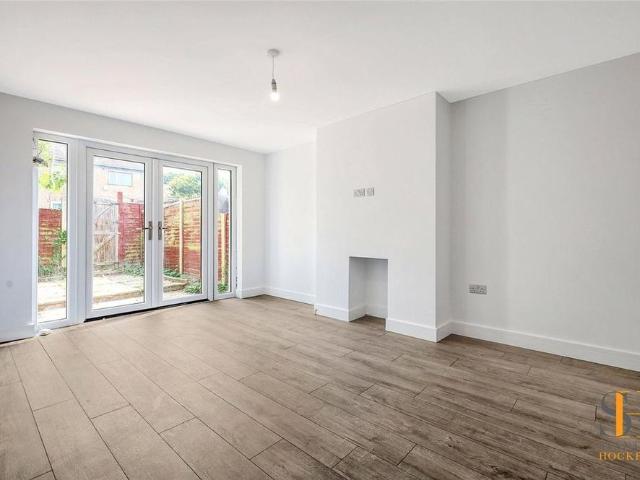 2 bedroom property to rent