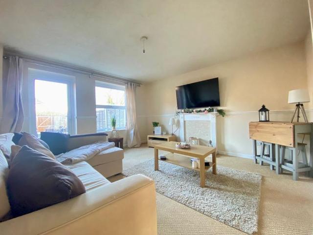 2 bedroom property to rent