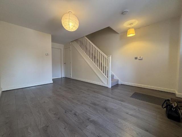 2 bedroom property to rent