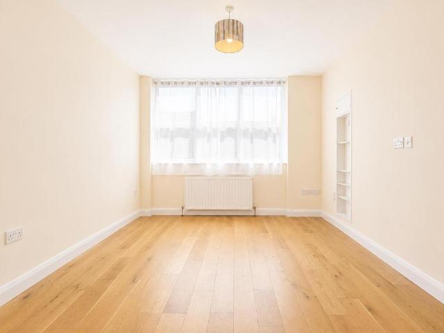 2 bedroom property to rent
