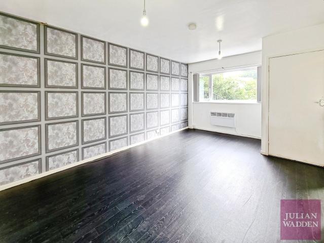 2 bedroom property to rent