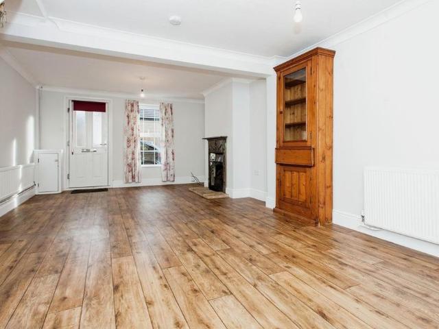 2 bedroom property to rent